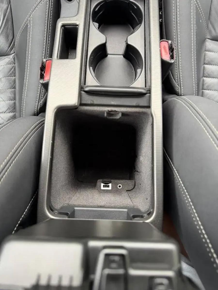 Sarkans Volvo C30 2011 Ventspils, ar dzinēja tilpumu 1.60 L un nobraukumu 167 tūkst. km par 4290 €, foto 22 vietnē AUTOMOTO.COM.LV