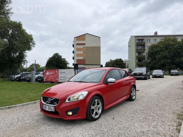 Sarkans Volvo C30 2011 Ventspils, ar dzinēja tilpumu 1.60 L un nobraukumu 167 tūkst. km par 4290 €, foto 1 vietnē AUTOMOTO.COM.LV