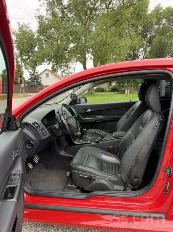 Sarkans Volvo C30 2011 Ventspils, ar dzinēja tilpumu 1.60 L un nobraukumu 167 tūkst. km par 4290 €, foto 9 vietnē AUTOMOTO.COM.LV