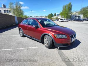 Red Volvo C30 2007 in Tallinn, with an engine capacity of 1.60 L and mileage of 112 thousand km for 4250 €, photo 3 on AUTOMOTO.COM.LV