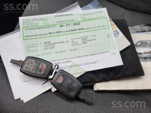 Red Volvo C30 2009 in Jelgava, with an engine capacity of 1.60 L and mileage of 336 thousand km for 2490 €, photo 19 on AUTOMOTO.COM.LV