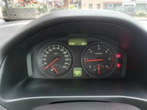 Red Volvo C30 2009 in Jelgava, with an engine capacity of 1.60 L and mileage of 336 thousand km for 2490 €, photo 17 on AUTOMOTO.COM.LV