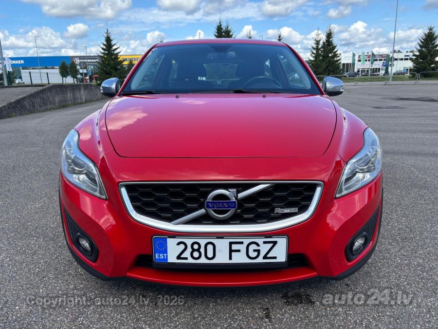Sarkans Volvo C30 2012 Paide, ar dzinēja tilpumu 1.60 L un nobraukumu 245 tūkst. km par 4890 €, foto 5 vietnē AUTOMOTO.COM.LV