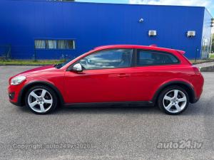 Sarkans Volvo C30 2012 Paide, ar dzinēja tilpumu 1.60 L un nobraukumu 245 tūkst. km par 4890 €, foto 6 vietnē AUTOMOTO.COM.LV