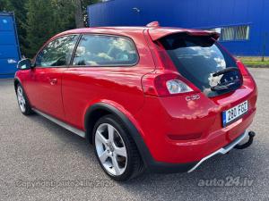 Sarkans Volvo C30 2012 Paide, ar dzinēja tilpumu 1.60 L un nobraukumu 245 tūkst. km par 4890 €, foto 9 vietnē AUTOMOTO.COM.LV