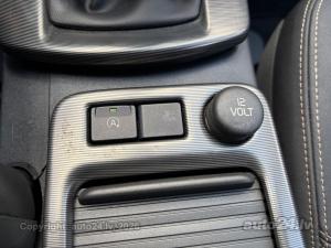 Sarkans Volvo C30 2012 Paide, ar dzinēja tilpumu 1.60 L un nobraukumu 245 tūkst. km par 4890 €, foto 35 vietnē AUTOMOTO.COM.LV