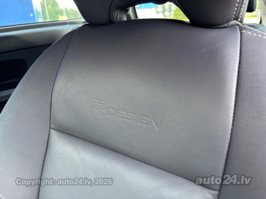 Sarkans Volvo C30 2012 Paide, ar dzinēja tilpumu 1.60 L un nobraukumu 245 tūkst. km par 4890 €, foto 38 vietnē AUTOMOTO.COM.LV