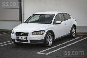 White Volvo C30 2008 in Riga, with an engine capacity of 1.60 L and mileage of 0 thousand km for 3850 €, photo  on AUTOMOTO.COM.LV