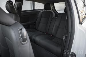 Белый Вольво Ц30 2008 в Рига, объемом двигателя 1.60 л и пробегом 0 тыс. км за 3850 €, фото 12 на AUTOMOTO.COM.LV