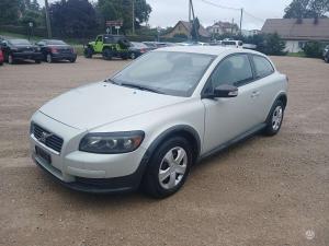 White Volvo C30 2008 in Kelme, with an engine capacity of 1.56 L and mileage of 139 thousand km for 2500 €, photo  on AUTOMOTO.COM.LV