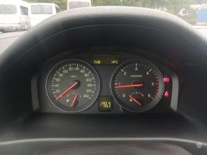 White Volvo C30 2008 in Kelme, with an engine capacity of 1.56 L and mileage of 139 thousand km for 2500 €, photo 16 on AUTOMOTO.COM.LV
