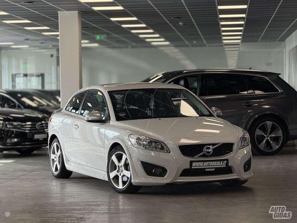 Balts Volvo C30 2010 Klaipėda, ar dzinēja tilpumu 1.60 L un nobraukumu 224 tūkst. km par 4550 €, foto 2 vietnē AUTOMOTO.COM.LV