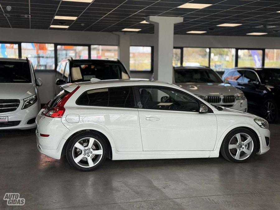 Balts Volvo C30 2010 Klaipėda, ar dzinēja tilpumu 1.60 L un nobraukumu 224 tūkst. km par 4550 €, foto 8 vietnē AUTOMOTO.COM.LV