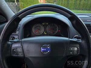 Белый Вольво Ц30 2008 в Рига, объемом двигателя 2.40 л и пробегом 400 тыс. км за 4350 €, фото 27 на AUTOMOTO.COM.LV