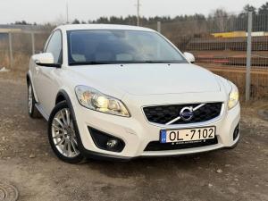 White Volvo C30 2010 in Riga, with an engine capacity of 1.60 L and mileage of 159 thousand km for 5300 €, photo  on AUTOMOTO.COM.LV