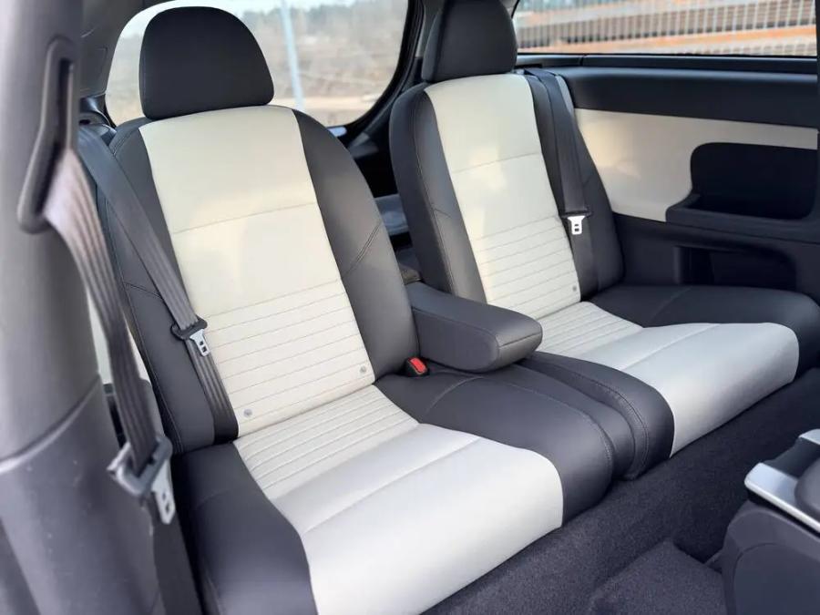Balts Volvo C30 2010 Rīga, ar dzinēja tilpumu 1.60 L un nobraukumu 159 tūkst. km par 5300 €, foto 15 vietnē AUTOMOTO.COM.LV
