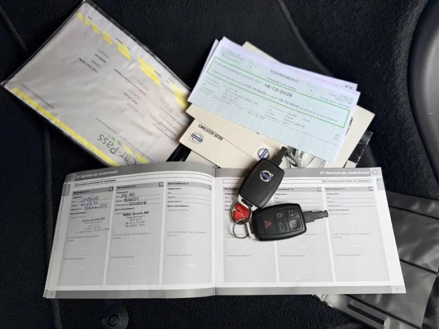 Balts Volvo C30 2010 Rīga, ar dzinēja tilpumu 1.60 L un nobraukumu 159 tūkst. km par 5300 €, foto 18 vietnē AUTOMOTO.COM.LV
