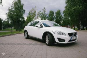 Белый Вольво Ц30 2010 в Вильнюс, объемом двигателя 1.56 л и пробегом 182 тыс. км за 4200 €, фото 5 на AUTOMOTO.COM.LV
