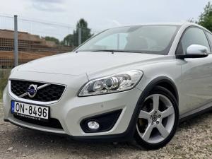 White Volvo C30 2011 in Riga, with an engine capacity of 1.60 L and mileage of 251 thousand km for 4995 €, photo 20 on AUTOMOTO.COM.LV