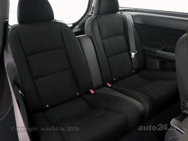 Balts Volvo C30 2011 Tallina, ar dzinēja tilpumu 1.60 L un nobraukumu 349 tūkst. km par 2699 €, foto 7 vietnē AUTOMOTO.COM.LV