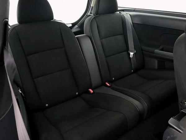 Balts Volvo C30 2011 Tallina, ar dzinēja tilpumu 1.60 L un nobraukumu 349 tūkst. km par 2699 €, foto 7 vietnē AUTOMOTO.COM.LV