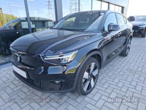 Melns Volvo C40 2023 Tartu, ar dzinēja tilpumu 0.00 L un nobraukumu 122 tūkst. km par 30900 €, foto  vietnē AUTOMOTO.COM.LV