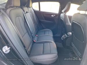 Melns Volvo C40 2023 Tartu, ar dzinēja tilpumu 0.00 L un nobraukumu 122 tūkst. km par 30900 €, foto 9 vietnē AUTOMOTO.COM.LV