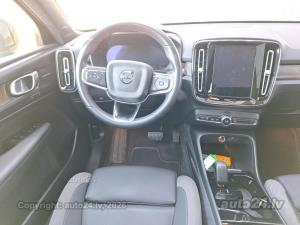 Melns Volvo C40 2023 Tartu, ar dzinēja tilpumu 0.00 L un nobraukumu 122 tūkst. km par 30900 €, foto 10 vietnē AUTOMOTO.COM.LV
