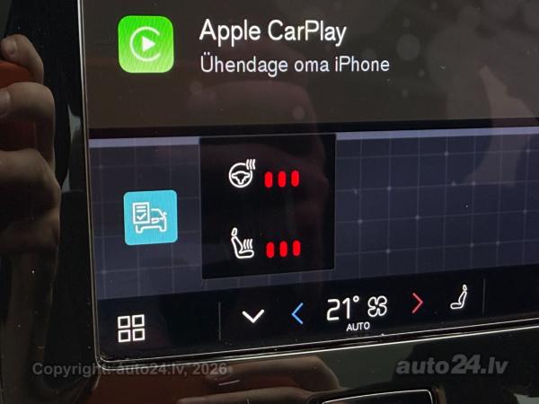 Melns Volvo C40 2022 Pērnava, ar dzinēja tilpumu 0.00 L un nobraukumu 89 tūkst. km par 35900 €, foto 10 vietnē AUTOMOTO.COM.LV