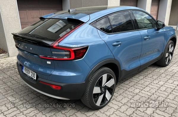 Blue Volvo C40 2022 in Tallinn, with an engine capacity of 0.00 L and mileage of 63 thousand km for 36900 €, photo 4 on AUTOMOTO.COM.LV