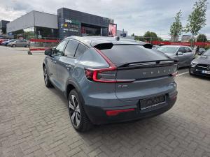 Pelēks Volvo C40 2022 Viļņa, ar dzinēja tilpumu 0.00 L un nobraukumu 50 tūkst. km par 23000 €, foto 7 vietnē AUTOMOTO.COM.LV