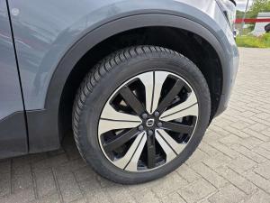 Pelēks Volvo C40 2022 Viļņa, ar dzinēja tilpumu 0.00 L un nobraukumu 50 tūkst. km par 23000 €, foto 12 vietnē AUTOMOTO.COM.LV