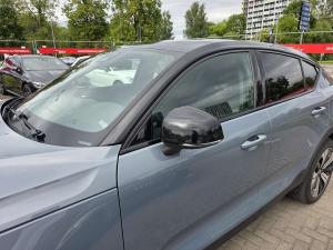 Pelēks Volvo C40 2022 Viļņa, ar dzinēja tilpumu 0.00 L un nobraukumu 50 tūkst. km par 23000 €, foto 15 vietnē AUTOMOTO.COM.LV