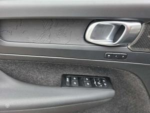 Pelēks Volvo C40 2022 Viļņa, ar dzinēja tilpumu 0.00 L un nobraukumu 50 tūkst. km par 23000 €, foto 28 vietnē AUTOMOTO.COM.LV
