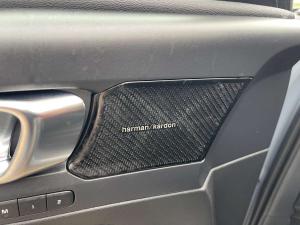 Pelēks Volvo C40 2022 Kauņa, ar dzinēja tilpumu 0.00 L un nobraukumu 110 tūkst. km par 30734 €, foto 11 vietnē AUTOMOTO.COM.LV