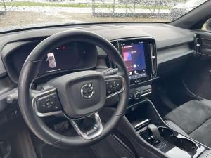 Pelēks Volvo C40 2022 Kauņa, ar dzinēja tilpumu 0.00 L un nobraukumu 110 tūkst. km par 30734 €, foto 16 vietnē AUTOMOTO.COM.LV