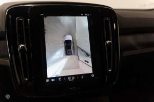 Pelēks Volvo C40 2023 Viļņa, ar dzinēja tilpumu 0.00 L un nobraukumu 49 tūkst. km par 27900 €, foto 26 vietnē AUTOMOTO.COM.LV