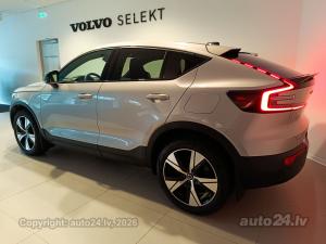 Pelēks Volvo C40 2022 Tallina, ar dzinēja tilpumu 0.00 L un nobraukumu 41 tūkst. km par 33990 €, foto 3 vietnē AUTOMOTO.COM.LV