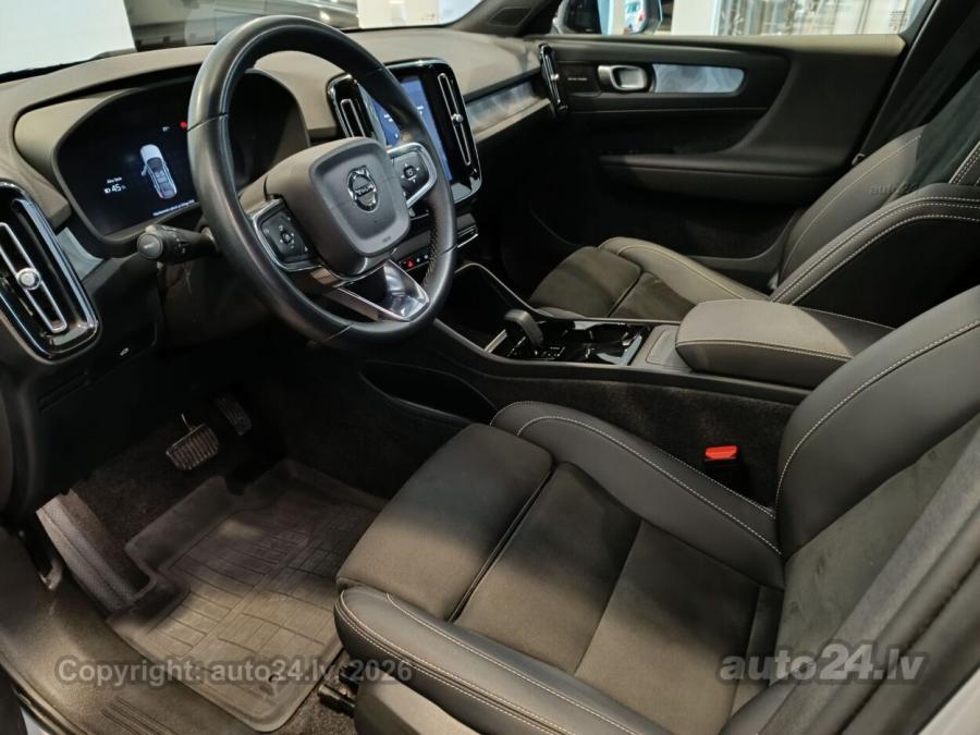 Pelēks Volvo C40 2023 Tallina, ar dzinēja tilpumu 0.00 L un nobraukumu 49 tūkst. km par 41990 €, foto 6 vietnē AUTOMOTO.COM.LV
