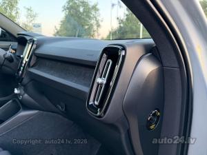 Серый Вольво C40 2023 в Пярну, объемом двигателя 0.00 л и пробегом 53 тыс. км за 29900 €, фото 20 на AUTOMOTO.COM.LV