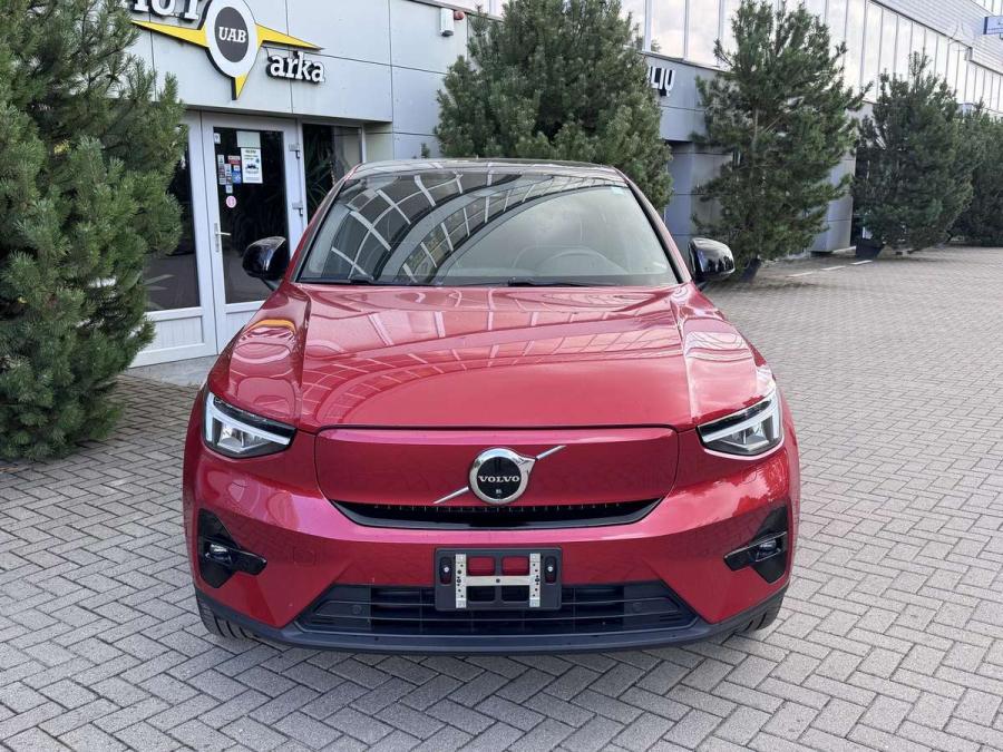 Sarkans Volvo C40 2023 Telšiai, ar dzinēja tilpumu 0.00 L un nobraukumu 46 tūkst. km par 26200 €, foto 4 vietnē AUTOMOTO.COM.LV