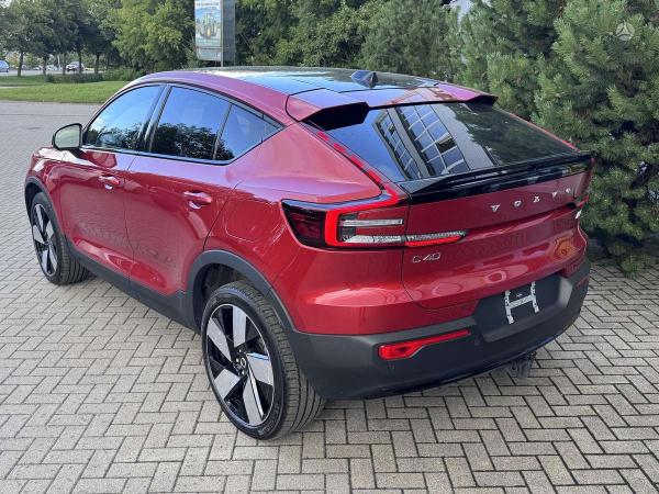 Volvo C40 2023 TelÅ”iai vietnÄ Sarkans Volvo C40 2023 TelÅ”iai, ar dzinÄja tilpumu 0.00 L un nobraukumu 46 tÅ«kst. km par 26200 ā¬, foto 6 vietnÄ AUTOMOTO.COM.LV