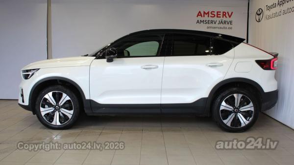 White Volvo C40 2022 in Tallinn, with an engine capacity of 0.00 L and mileage of 67 thousand km for 33990 €, photo 3 on AUTOMOTO.COM.LV