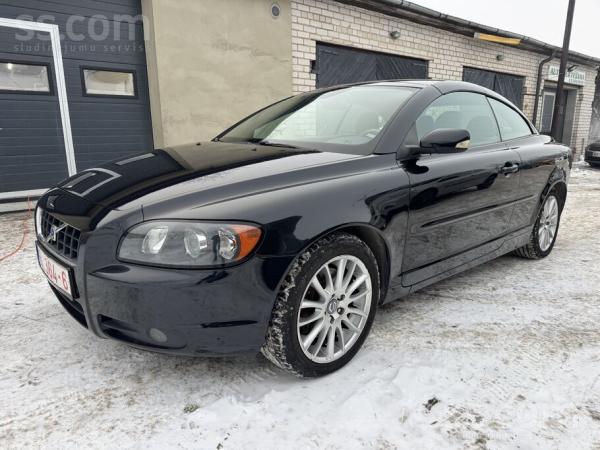 Melns Volvo C70 2007 Talsi, ar dzinēja tilpumu 2.40 L un nobraukumu 270 tūkst. km par 3500 €, foto 1 vietnē AUTOMOTO.COM.LV