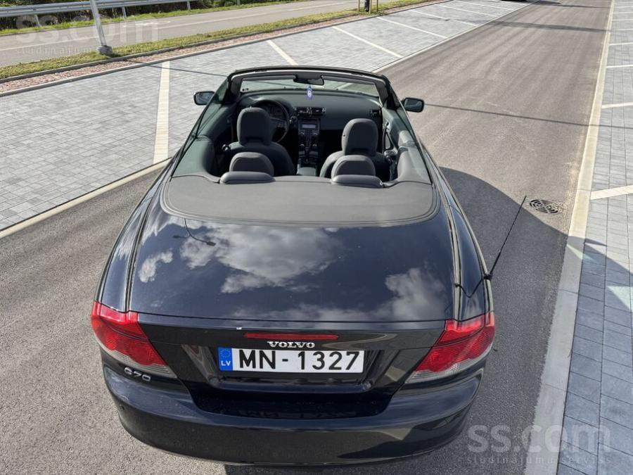 Black Volvo C70 2007 in Jelgava, with an engine capacity of 2.40 L and mileage of 278 thousand km for 4500 €, photo 24 on AUTOMOTO.COM.LV