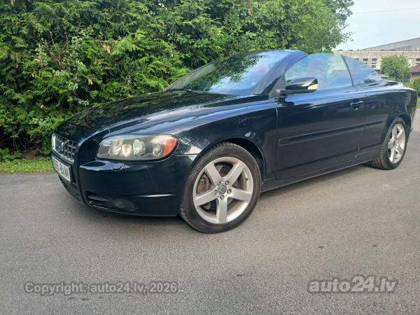 Melns Volvo C70 2007 Paide, ar dzinēja tilpumu 2.40 L un nobraukumu 204 tūkst. km par 6800 €, foto 3 vietnē AUTOMOTO.COM.LV