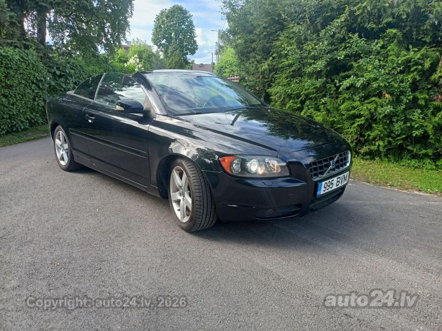 Melns Volvo C70 2007 Paide, ar dzinēja tilpumu 2.40 L un nobraukumu 204 tūkst. km par 6800 €, foto 3 vietnē AUTOMOTO.COM.LV