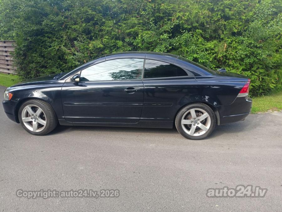 Melns Volvo C70 2007 Paide, ar dzinēja tilpumu 2.40 L un nobraukumu 204 tūkst. km par 6800 €, foto 8 vietnē AUTOMOTO.COM.LV
