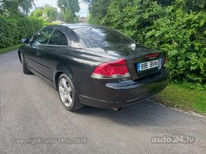 Melns Volvo C70 2007 Paide, ar dzinēja tilpumu 2.40 L un nobraukumu 204 tūkst. km par 6800 €, foto 9 vietnē AUTOMOTO.COM.LV