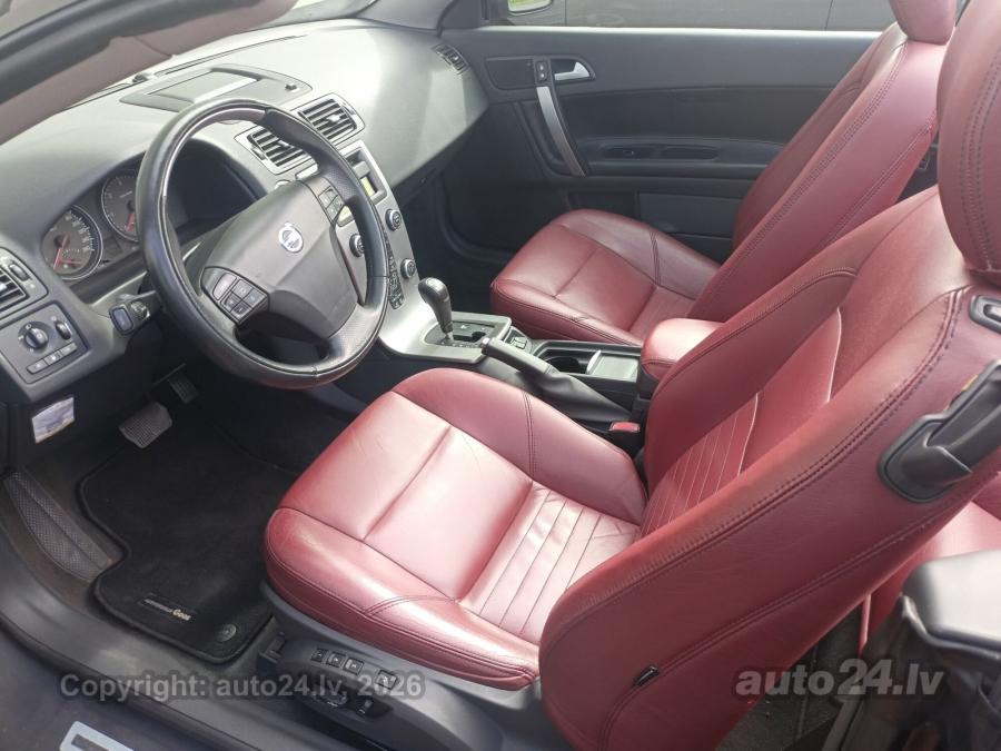 Melns Volvo C70 2007 Paide, ar dzinēja tilpumu 2.40 L un nobraukumu 204 tūkst. km par 6800 €, foto 11 vietnē AUTOMOTO.COM.LV